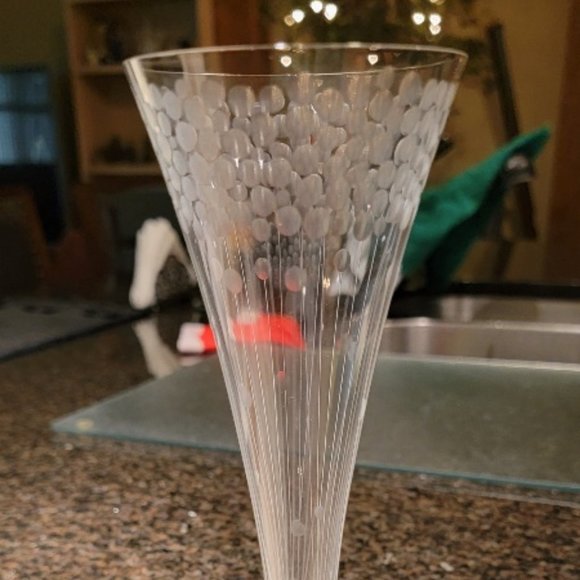 Artel Glass | Kitchen | Artel Champaign Balloons Flute Crystal Glass ...